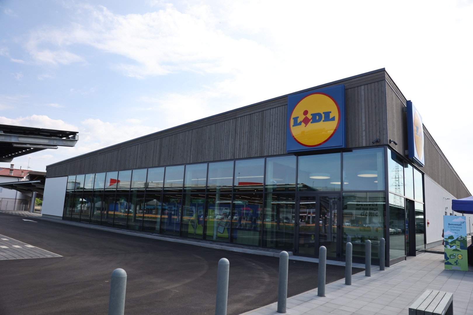 Opening of the new Lidl in Villafranca di Verona: the most sustainable ...