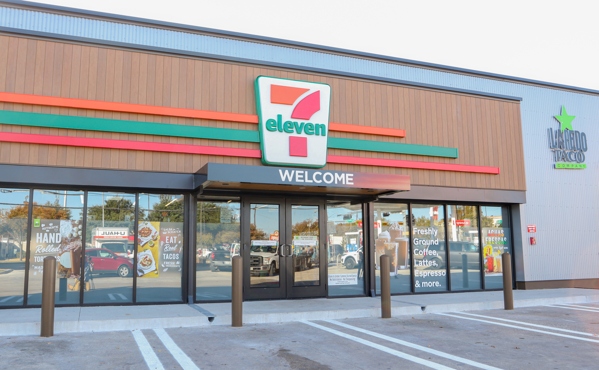 Seven & i Holdings new CEO - CIBUS LINK