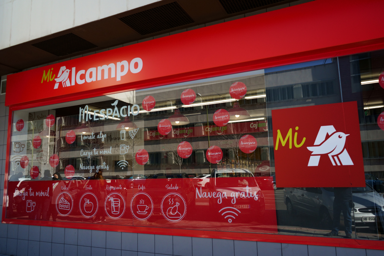 Auchan announces closure of 25 supermarkets in Spain and cuts of over ...